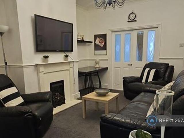 Moorside Road, Manchester, 1 Bedroom Flat
