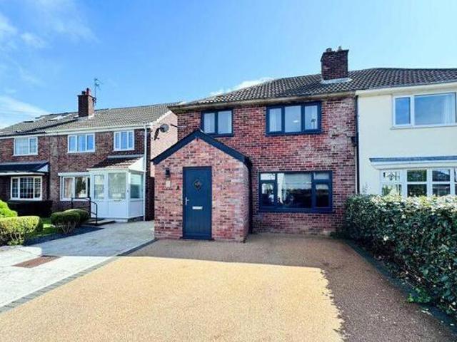 Moorway, Poulton le fylde, 3 Bedroom Semi detached
