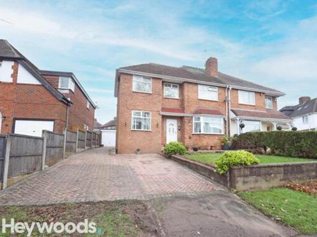 Moorthorne Crescent, Bradwell, 3 Bedroom Semi detached