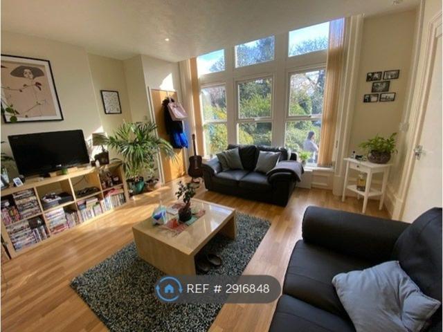 Moorville, Horsforth, Leeds LS18, 1 bed flat to rent, £900 pcm | PrimeLocation