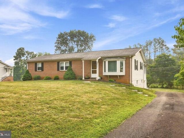 Moose Rd, Berryville, Home For Sale