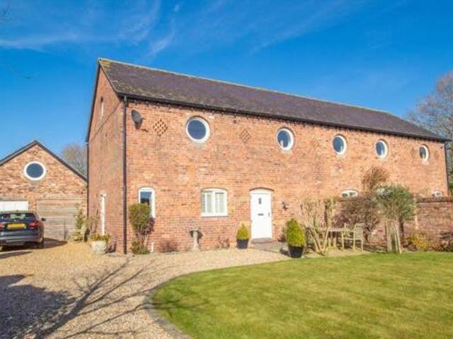 Moat Barn, Pulford Lane, 4 Bedroom Barn