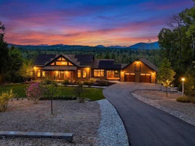 Moat View Dr, Albany, Home For Sale