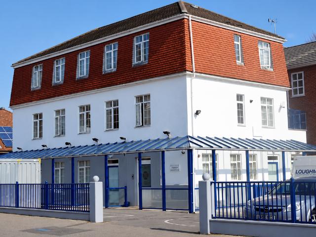 Moatfield House, Highfield Road, Dartford DA1, Studio to rent, £875 pcm | PrimeLocation