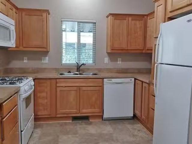 Mobile Home, Mobile/Manufactured Redding, CA 844 Shawnee Tr.