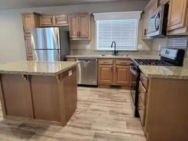 Mobile Home, Mobile/Manufactured Redding, CA 2873 Arcade Wa.