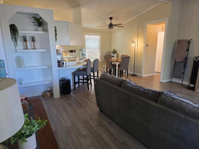 Mobile Home: MLS #ML82055