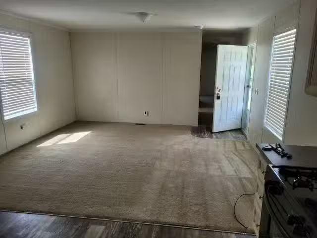 Mobile Home, Residential Madison, WI 77 Hollywood Dr #183