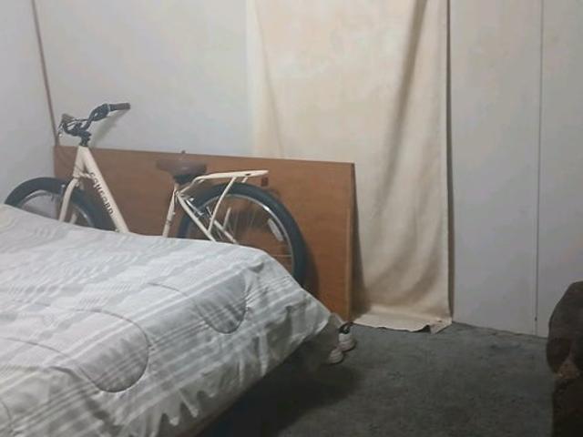 Mobile Home room for rent onprivatepropery yard