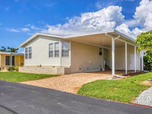 mobile with 2 bedroom, Englewood FL DS102587904