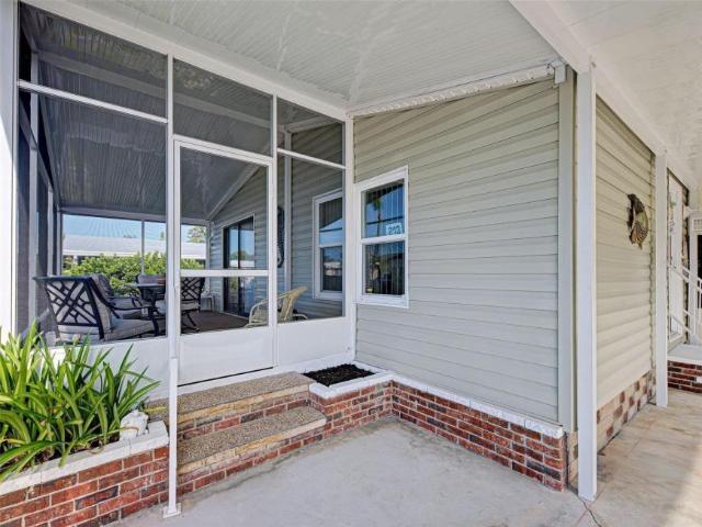 mobile with 2 bedroom, Englewood FL DS102662179