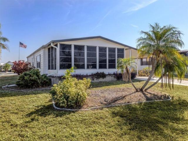 mobile with 2 bedroom, North Port FL DS102662259