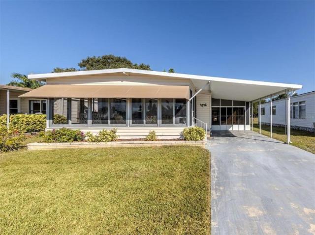 mobile with 2 bedroom, North Port FL DS102662271