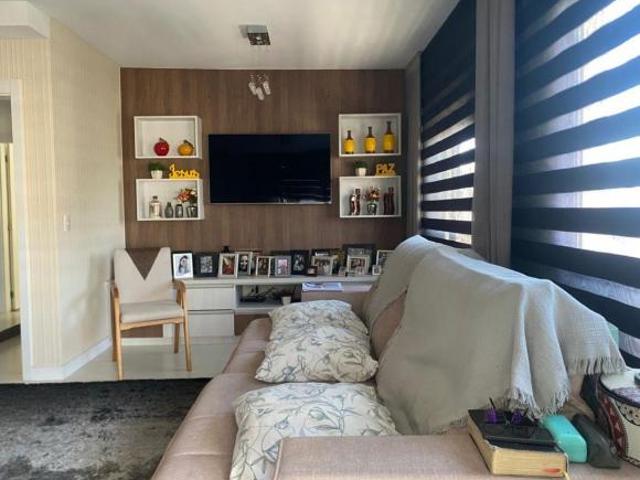 Mobiliado Apartamento em Condomínio Clube Life Residence com Suíte no 8 andar