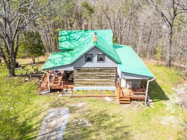 Moccasin Rd, Thaxton, Home For Sale