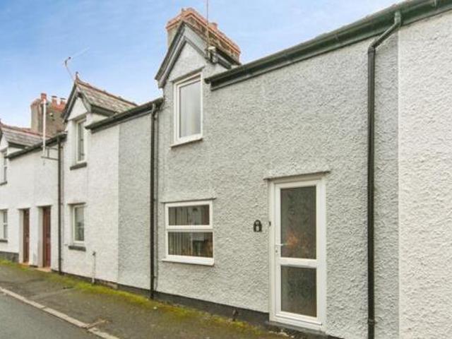 Mochdre, Tanrallt Street, Colwyn Bay, 2 Bedroom Terraced
