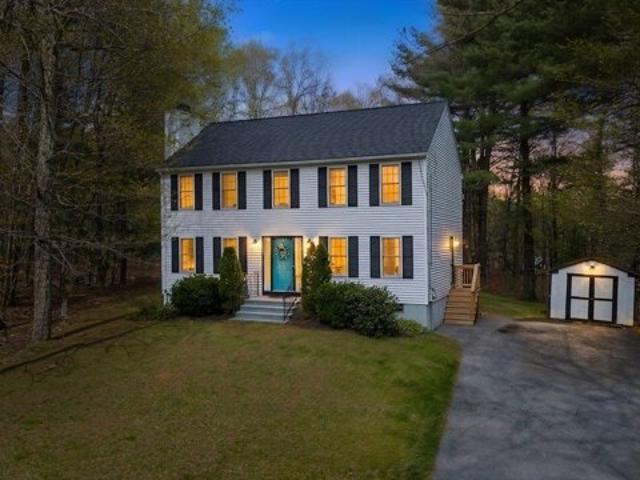 Mockingbird Ln, Brookfield, Home For Sale
