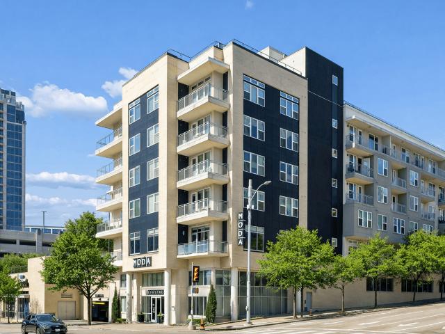 Moda Apartments 1 Bedroom Apartment for Rent at 1855 Payne St, Dallas, TX 75201 Victory Park