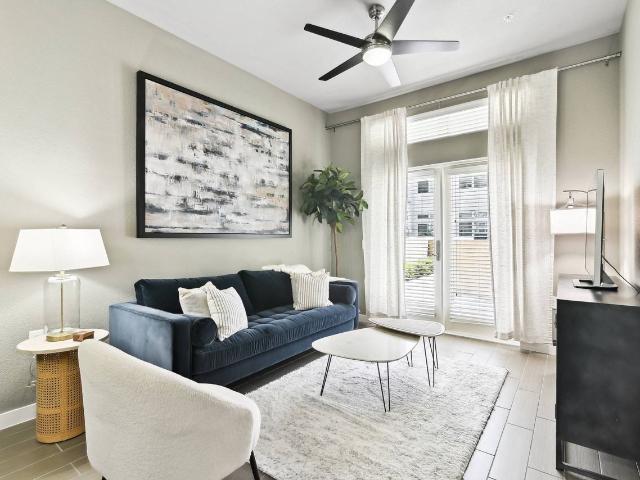 Moda Apartments Studio Apartment for Rent at 1855 Payne St, Dallas, TX 75201 Victory Park