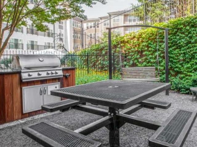 Mode at Hyattsville Studio Apartment for Rent at 3300 E West Hwy, Chillum, MD 20782 Chillum