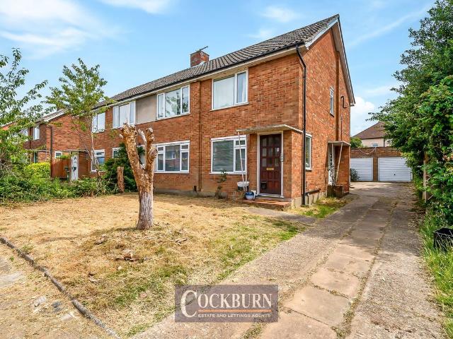 Model Farm Close, Mottingham SE9, 2 bed maisonette to rent, £1,800 pcm | PrimeLocation