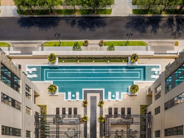 Modern 3 Bedroom Apartment with Smart Home Technology