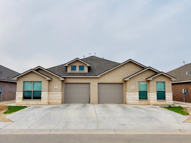 Modern 3 Bedroom Duplex in West Lubbock
