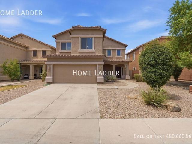 Modern 3 Bedroom Home with Loft, 2 Car Garage & Community Pool