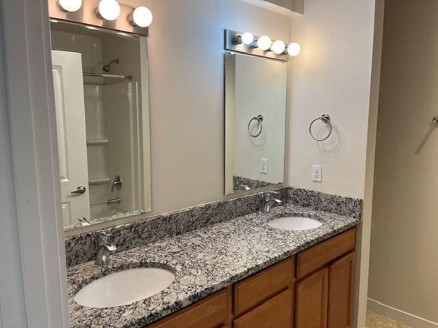 Modern 3 bedroom Townhomes with Garage 3 Bedroom Home for Rent at 31408 28th Ave S, Federal Way, WA 98003