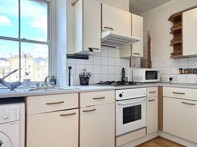 Modern 1/2 Bed Flat Near Hyde Park, Marylebone