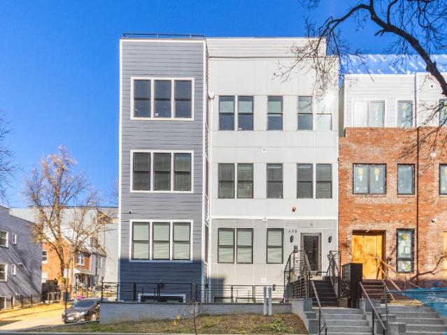 Modern 1 Bed 1 Bath near H ST