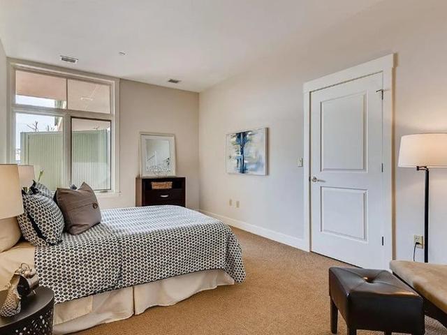 Modern 1 Bed Condo in Lakewood | Available 1 | $mo
