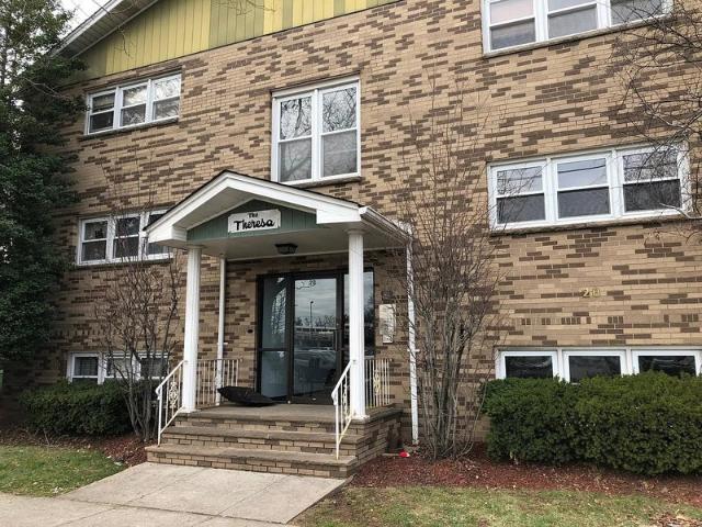 Modern 1 Bed Condo in Linden | Available July 2026