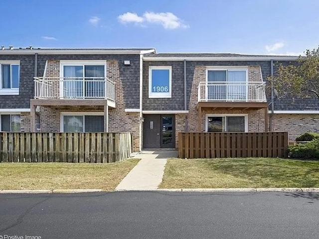 Modern 1 Bed Condo in Rolling Meadows_Available _$