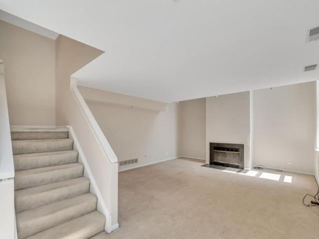 Modern 1 Bed Condo with 2 Baths in WilmingtonDE_Av