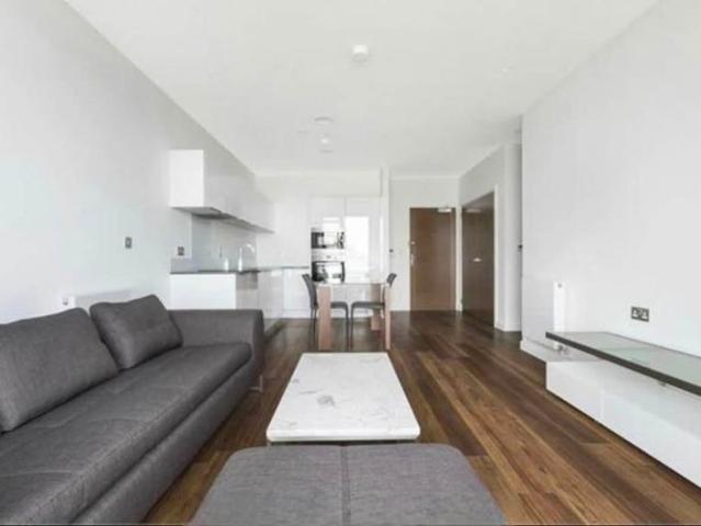 Modern 1 Bed Apartment | Concierge | Pet Friendly