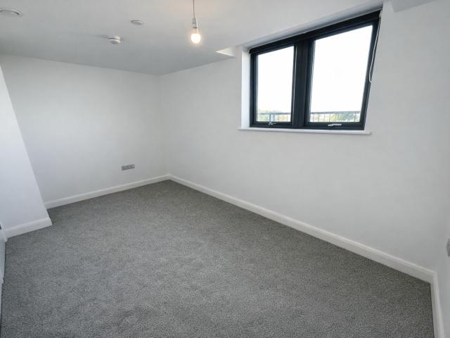Modern 1‑Bed Apartment in Luton – Available Now