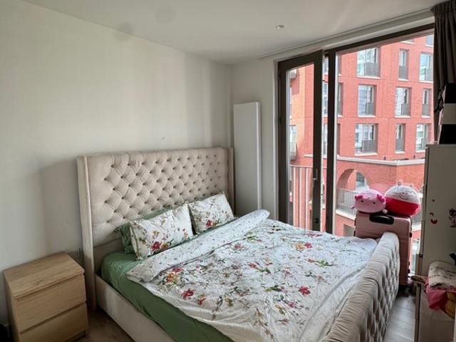 Modern 1 bedroom Apartment with studio living