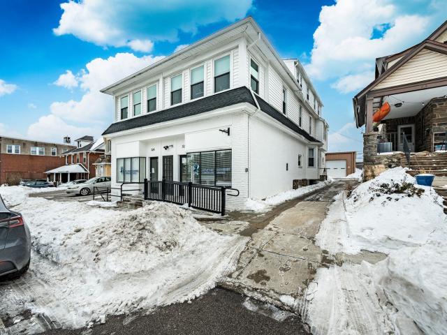Updated 1BR in Havertown | In Unit W/D, Central AC, Move In Ready