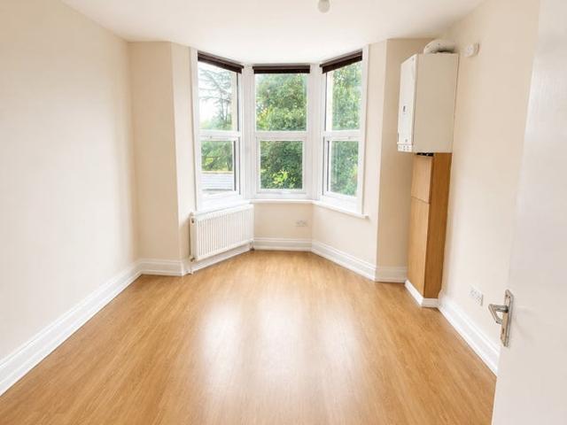 Modern 1 Bedroom Studio Apartment| East Ham