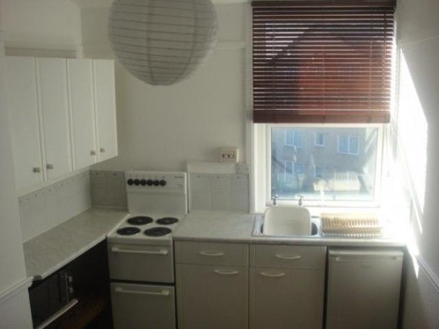Modern 1 Bedroomed Flat