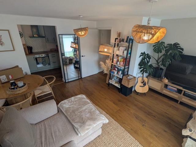 Modern 1Bed Flat in Finsbury Park £2500 inc bills!