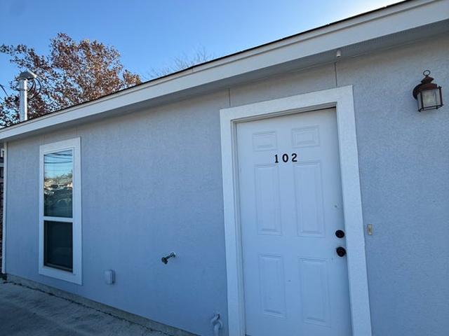 Modern 2 Bed, 2 Bath Apartment Available Now