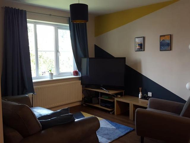 Modern 2 bed flat w/ 2 bathrooms close to Uni/Hspt