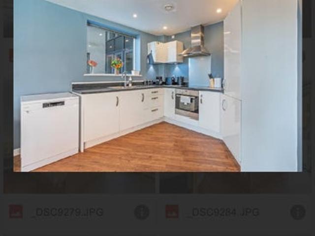Modern 2Bed,City centre, Balcony, Parking, WiFi
