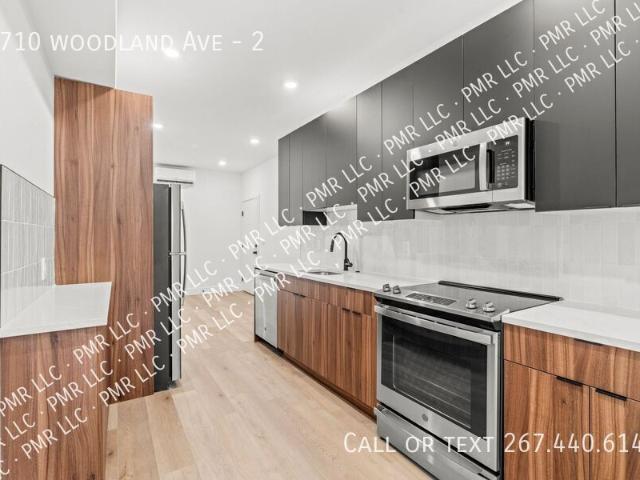Modern 2BR/2BA with Private Rear Deck Near Clark Park
