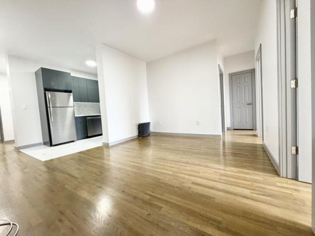 ✨ Modern 6BR 2BTH w/ Laundry – Great for Roommates
