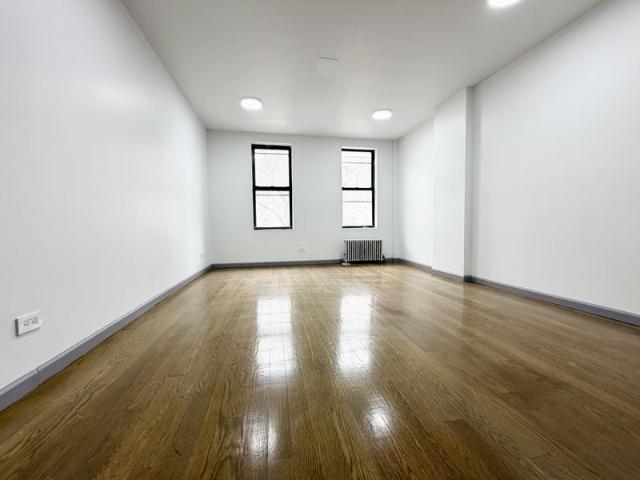 ✨ Modern 8BR 2BTH w/ Laundry – Great for Roommates
