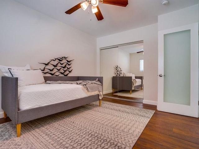 Modern Courtyard 1 Bedroom Apartment for Rent at 629 629 633 W. Hyde Park Blvd, Inglewood, CA 90302 North Inglewood