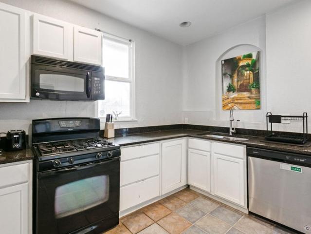 Modern & Cozy Denver Home on Federal Blvd